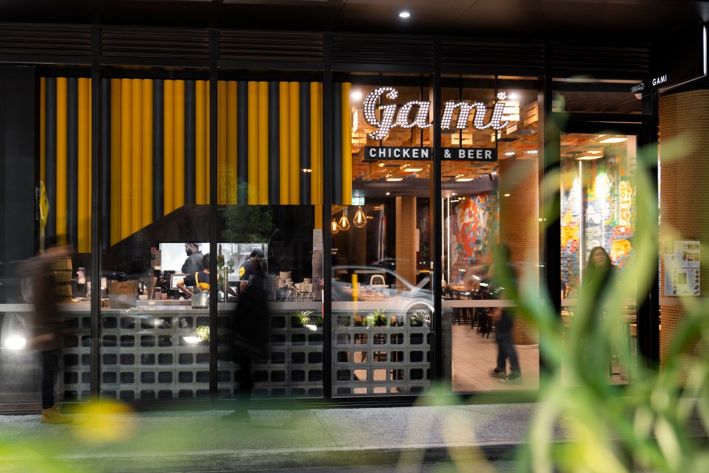 Korean Fried Chicken and An MBA: Building Gami with Jun Lee - Hospopreneurs